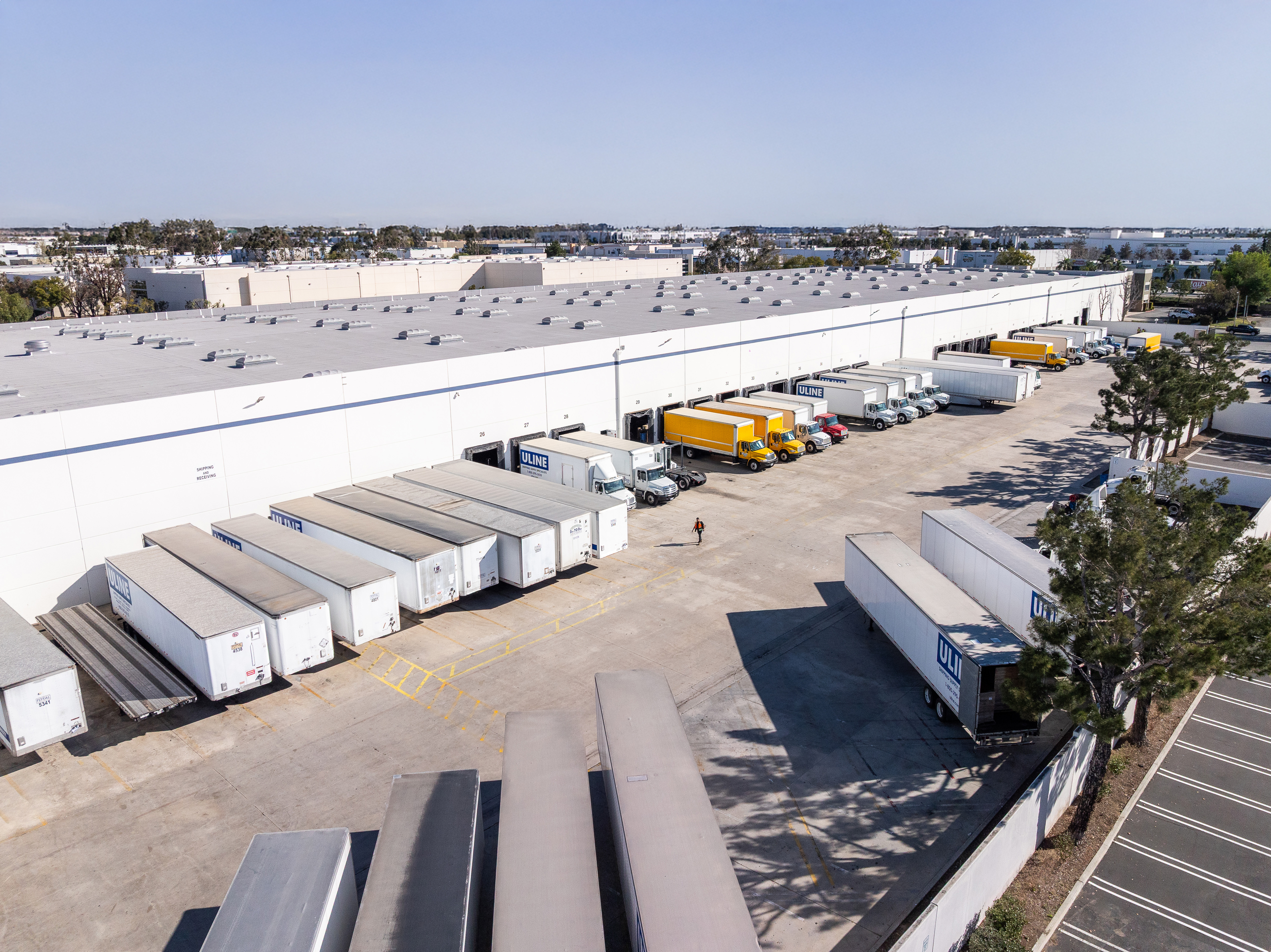 FTLN Inc. — Cross-Border LTL & FTL Trucking | California, Texas ...